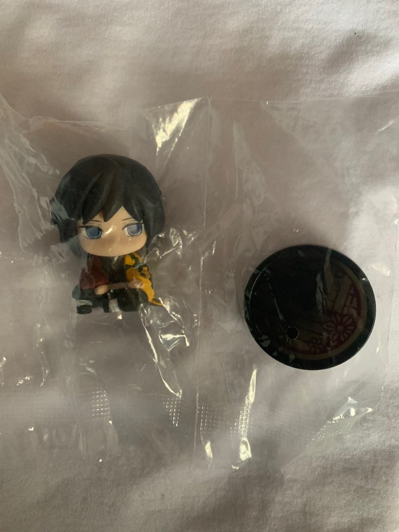 Demon Slayer Giyu Tomioka Mini Figure, Hobbies & Toys, Memorabilia ...