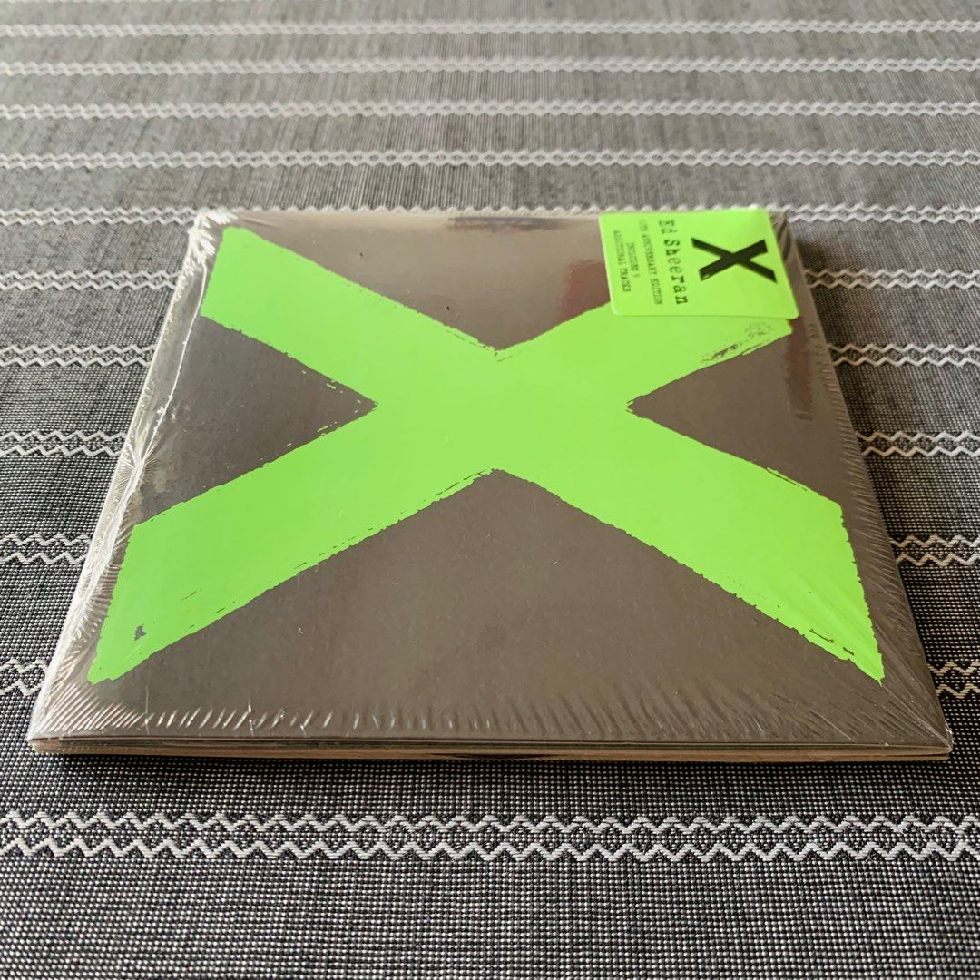 Ed Sheeran - X (10th Anniversary Edition) [Imported Edition] CD, Hobbies & Toys, Music & Media ...