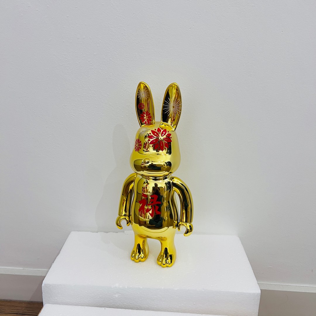 Rabbit Statue Decorative GOLD 1pc Limited Edition Coka-Cola 2023 Rabbit ...