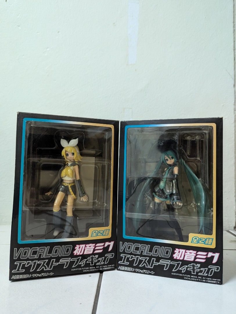 Hatsune Miku and Rin set, Hobbies & Toys, Toys & Games on Carousell