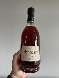HENNESSY VSOP 700ML, Food & Drinks, Alcoholic Beverages on Carousell