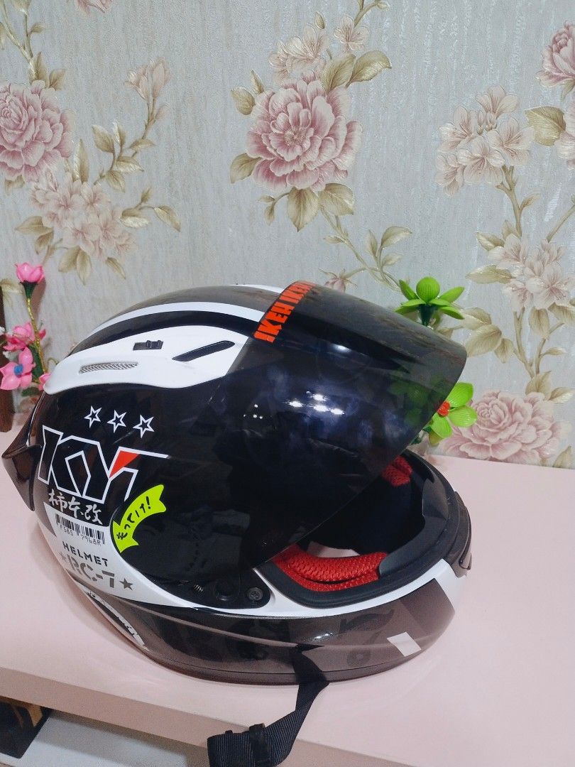 KYT HELMET RC 7 MOTIF, Motor di Carousell