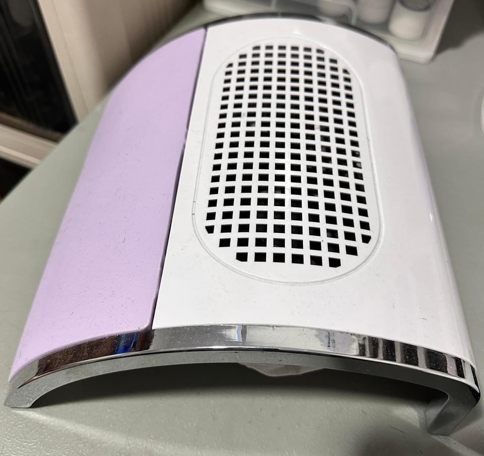 Nail Dust Collector & Hand Rest, Beauty & Personal Care, Hands & Nails ...