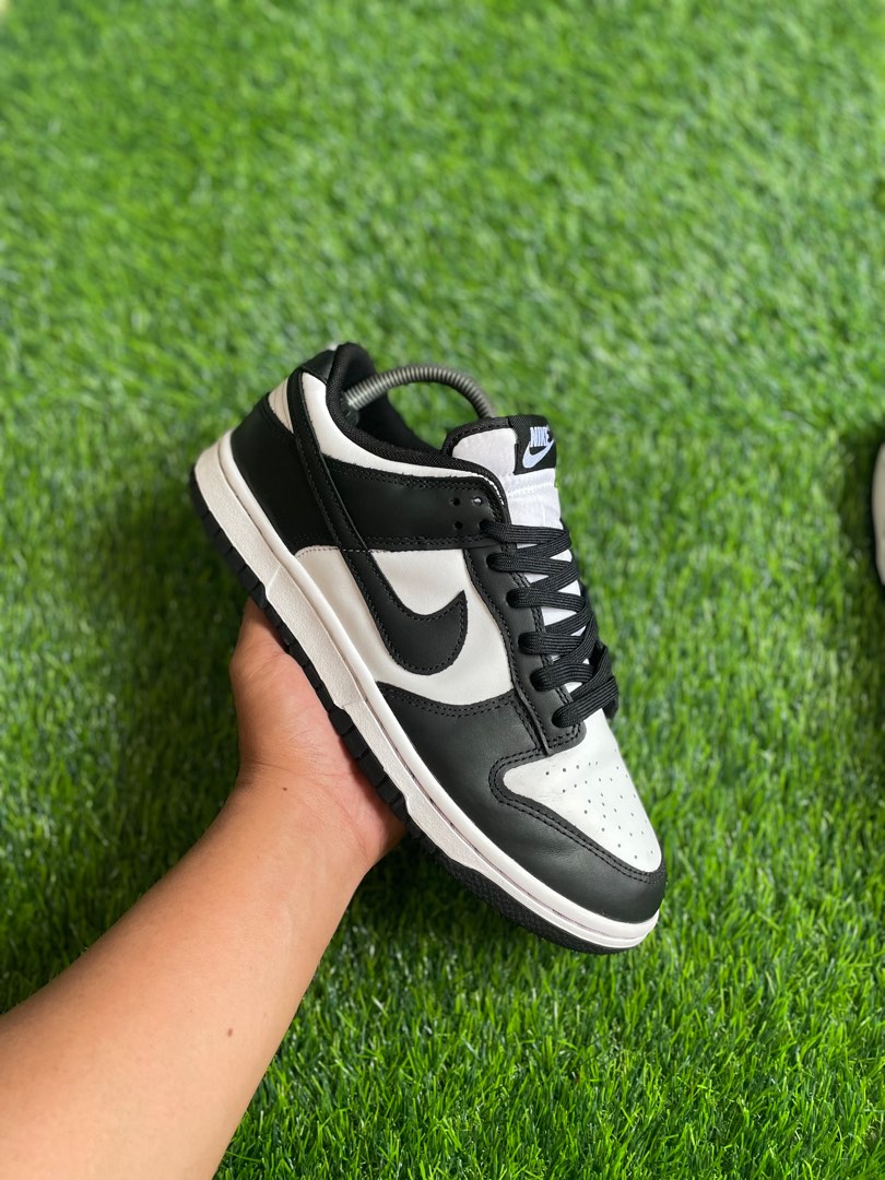 Nike Dunk Panda, Men's Fashion, Footwear, Sneakers on Carousell