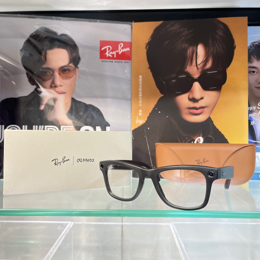全新現貨 RayBan Meta Wayfarer Transitions 全視線智能眼鏡, 男裝, 手錶及配件, 眼鏡 - Carousell