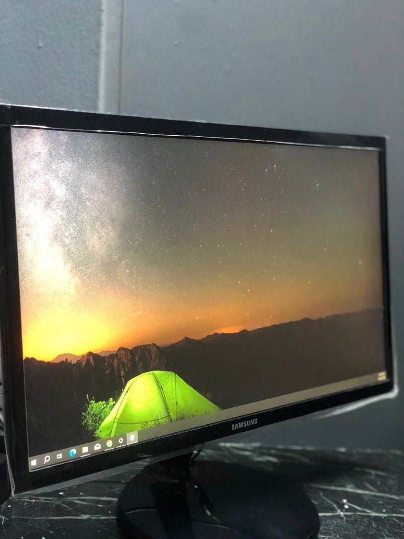 Samsung LCD Monitor 21.5”, Computers & Tech, Parts & Accessories ...