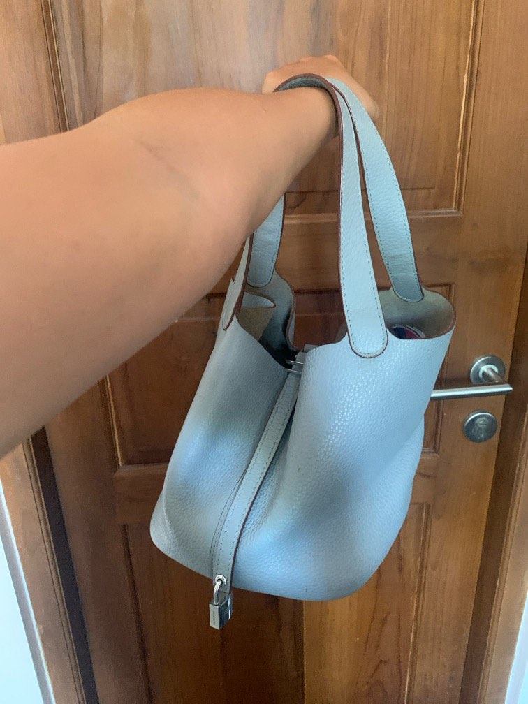 Tas cantik picotin bag of parody warna biru pastel, Fesyen Wanita, Tas ...