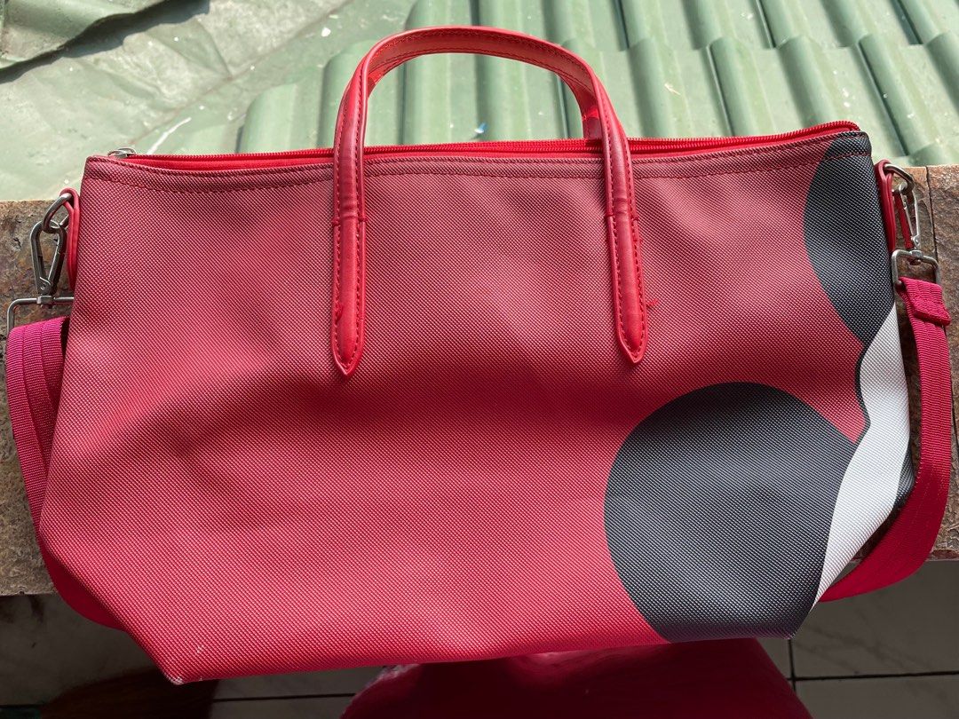 Tas Lacoste Mickey Mouse, Barang Mewah, Tas & Dompet di Carousell