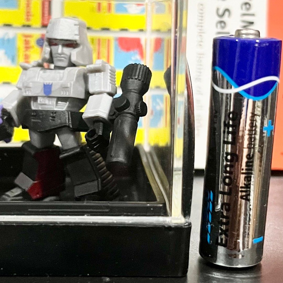 Transformers Mini Figures (Starscream, Optimus Prime, Megatron ...