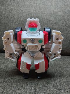 Transformers optimus prime yolopart, Hobbies & Toys, Toys & Games on ...