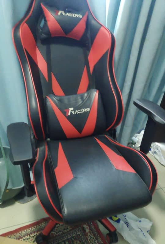 TTRacing Swift X 2020 Gaming Chair, Furniture & Home Living, Furniture ...