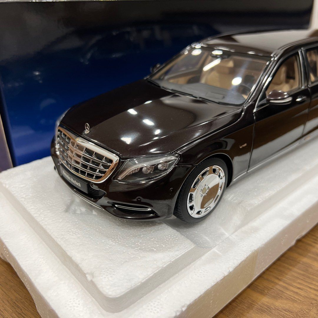 1/18 Autoart Mercedes Maybach S600 Pullman Dark Red Metallic Model Car ...
