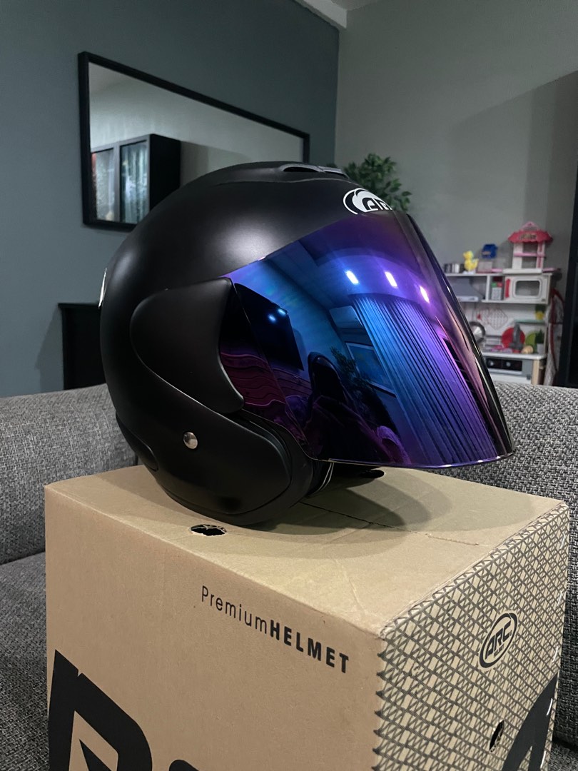 ARC HELMET BLACK MATTE, Motorbikes on Carousell