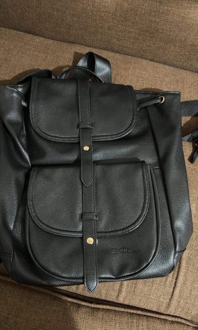 BELLA RUSSO BACKPACK BLACK LEATHER, Women's Fashion, Bags & Wallets ...