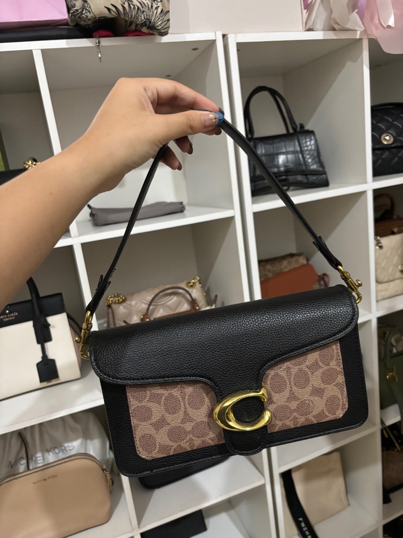 coach tabby 26 in signature black, Fesyen Wanita, Tas & Dompet di Carousell
