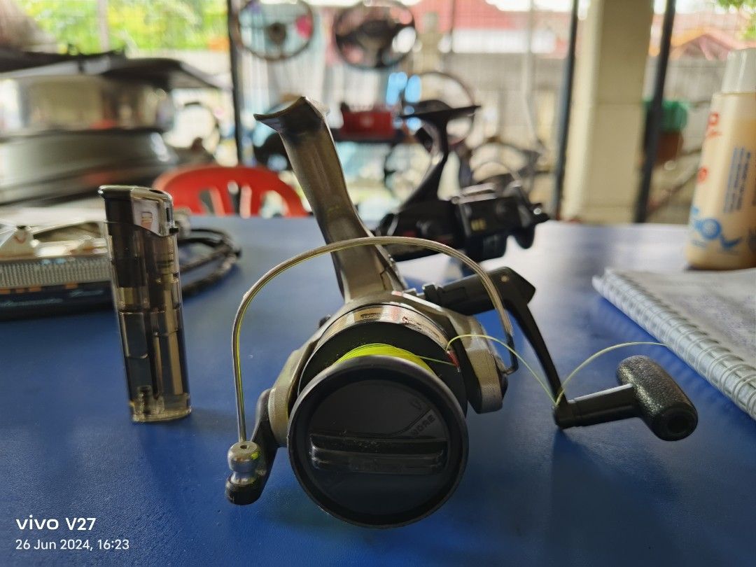 Daiwa Sweepfire II 1500, Sports Equipment, Fishing on Carousell