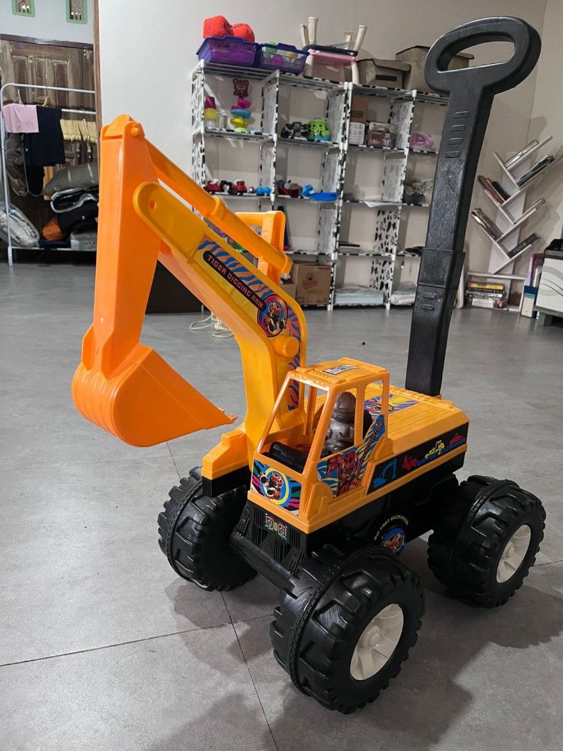 Mainan anak Excavator besar bisa dinaikin (Beko), Toys & Collectibles ...