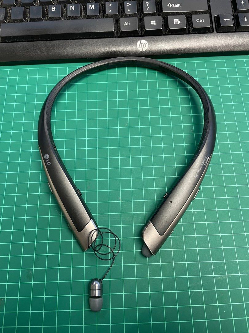 LG hbs 1100 tone, Audio, Headphones & Headsets on Carousell