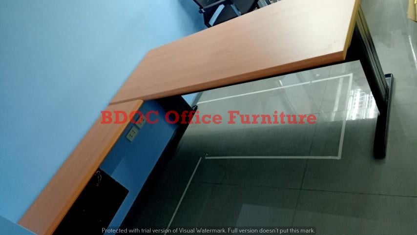 L-Shape Office Table / Free Standing Table / Office Partition / Office ...