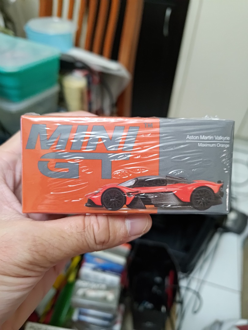 Mini GT Aston Martin Valkyrie Maximum Orange #678, Hobbies & Toys, Toys ...