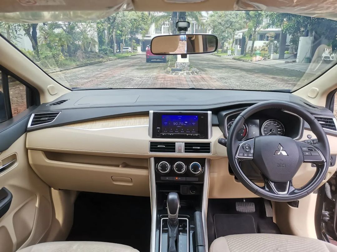 Mitsubishi expander ultimate matic 2020, Mobil & Motor, Mobil untuk ...