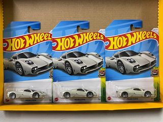 HW PAGANI UTOPIA, Hobbies & Toys, Toys & Games on Carousell