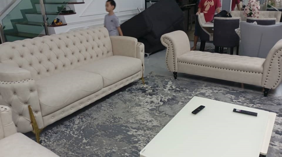 Perabot berkualiti tinggi dengan harga kilang, semestinya dari Aqsa ...