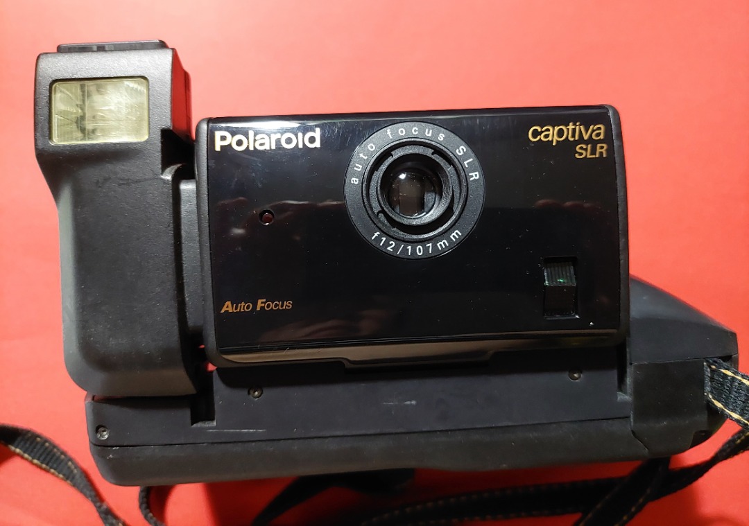 Polaroid Captiva camera, Photography, Cameras on Carousell
