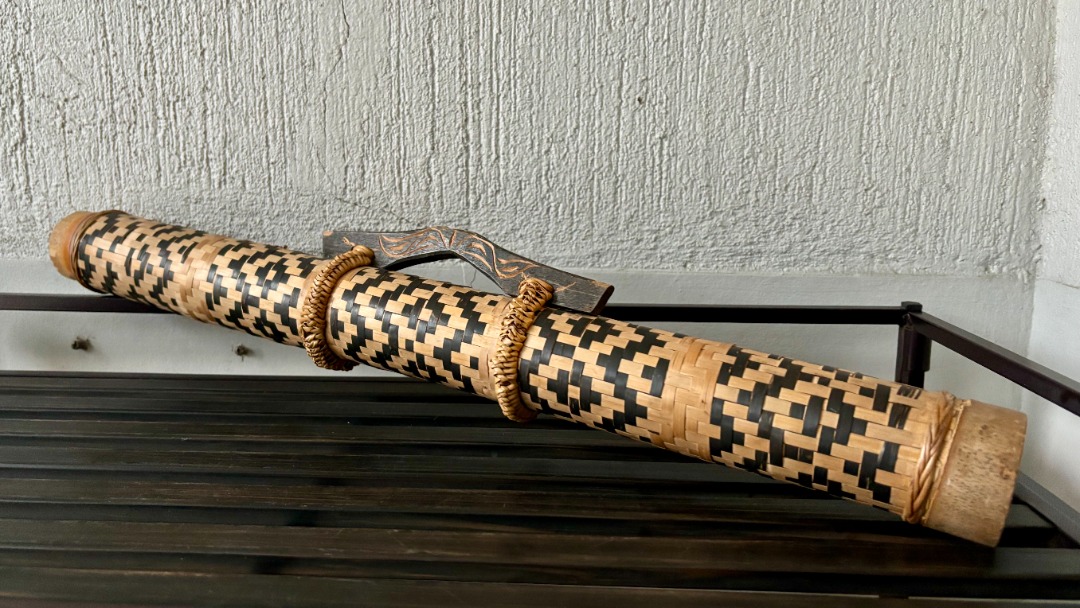 Rainmaker_Palawan_wood with weaving and carving, Hobbies & Toys, Music ...