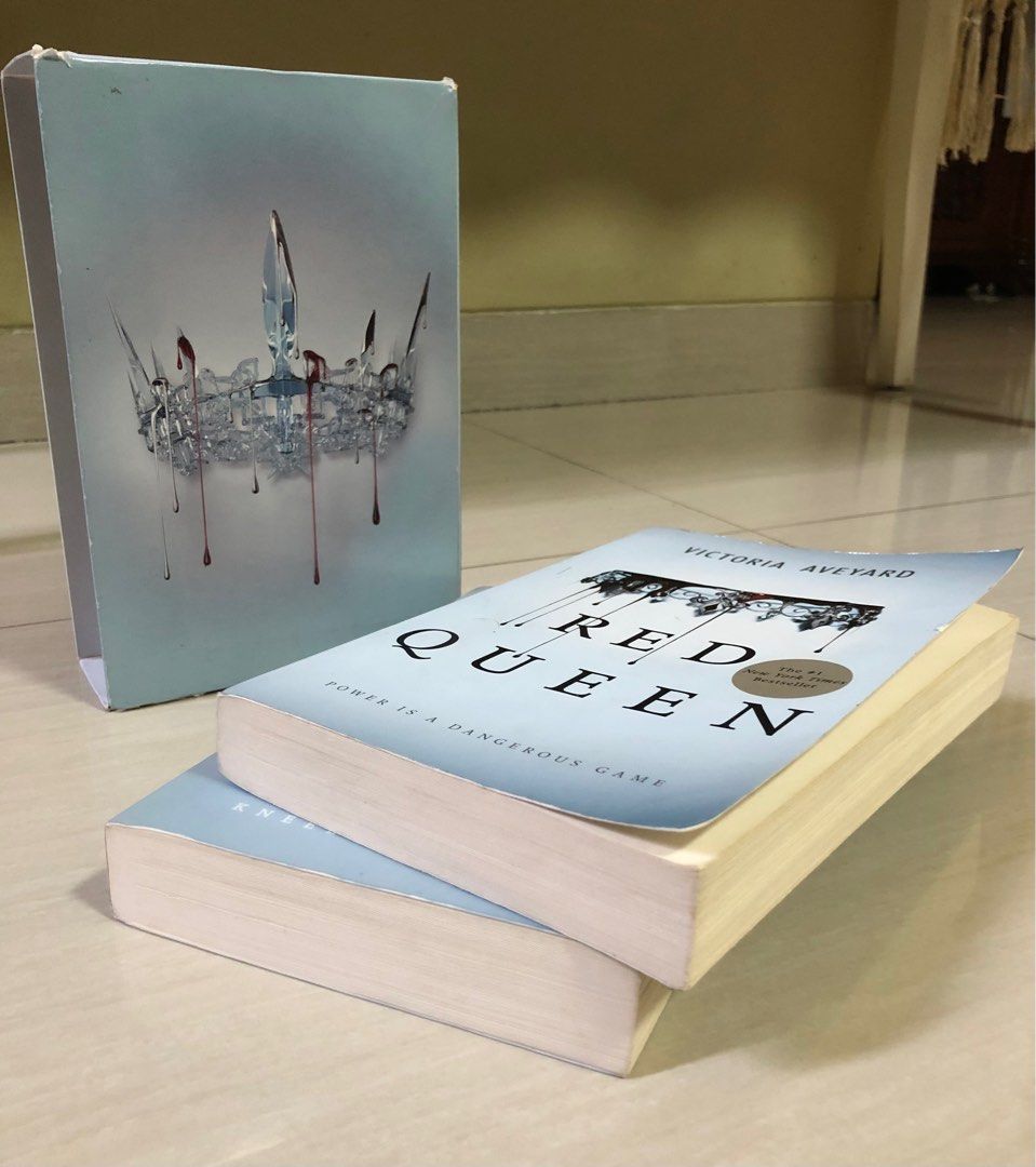 Red Queen set by Victoria Aveyard, Buku & Alat Tulis, Buku di Carousell