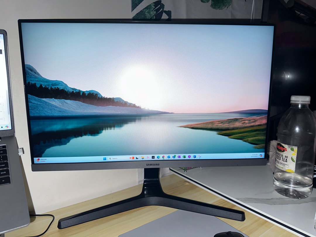 Samsung 24” monitor bezel less, Computers & Tech, Desktops on Carousell