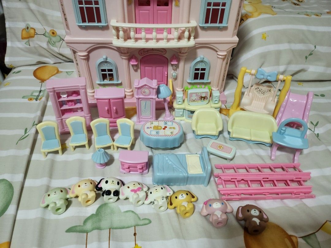 Sanrio Sugarbunnies Dollhouse, Hobbies & Toys, Toys & Games on Carousell