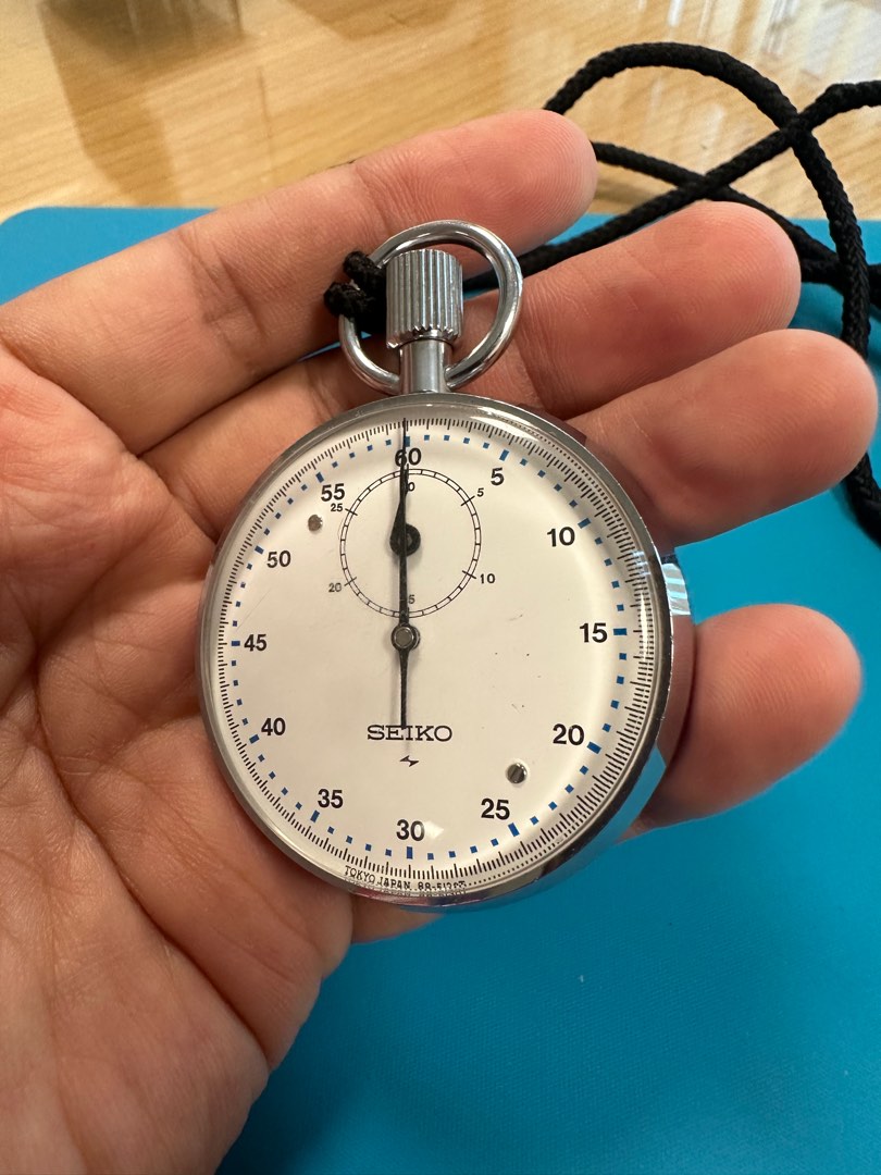 SEIKO 88-5011 HAND-WINDING STOPWATCH, Men's Fashion, Watches ...