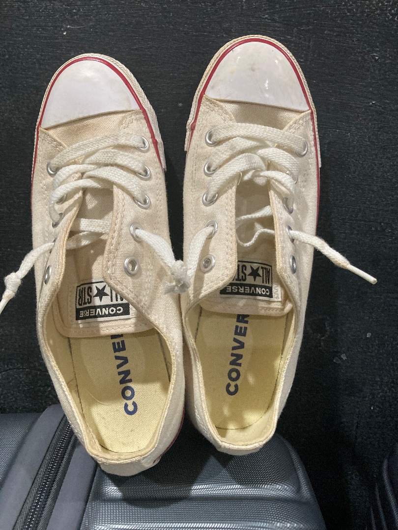 sepatu original converse, Fesyen Wanita, Sepatu di Carousell
