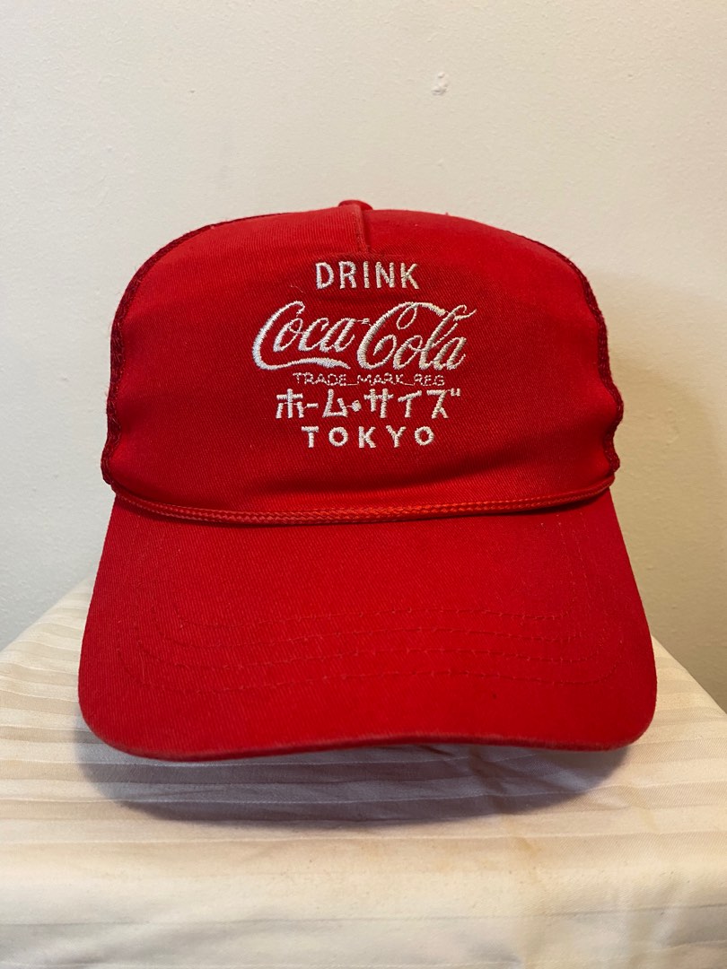 Topi Trucker Coca-Cola, Fesyen Pria, Aksesoris, Topi di Carousell