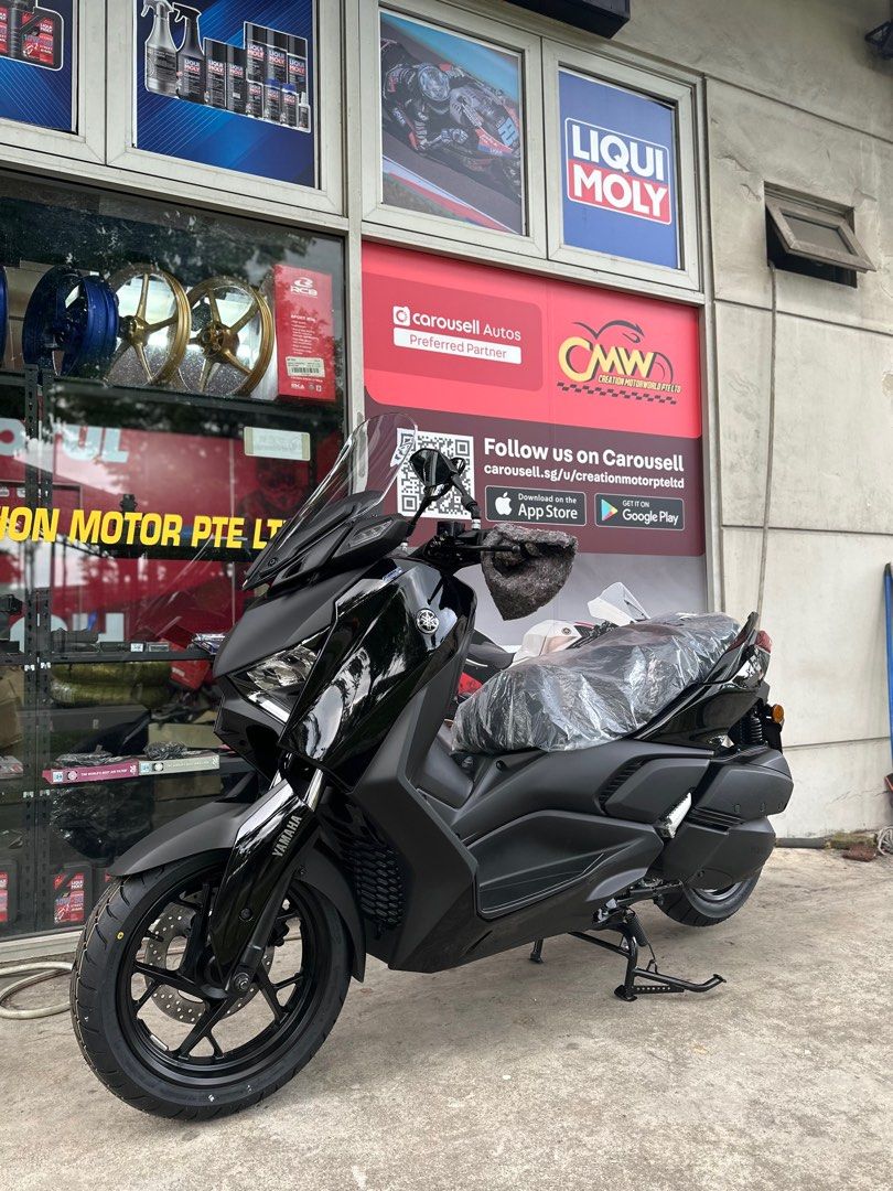 YAMAHA XMAX 300 TECH MAX [BLACK EDITION], Motorcycles, Motorcycles for ...