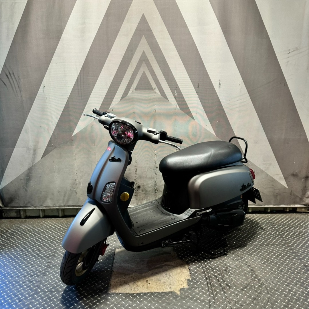 【寄售車】【0元交車】2018年 PGO 比雅久 摩特動力 JBUBU 125 JBUBU125 機車 雙碟, 機車, 二手機車在旋轉拍賣