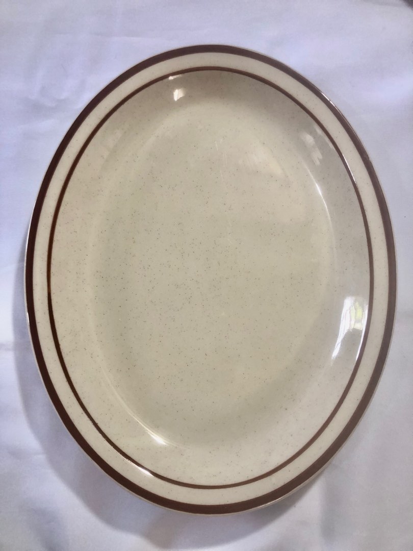 1950’s Rego C716-21 Brown Rim Speckled 13” Restaurant Ware Large Oval ...