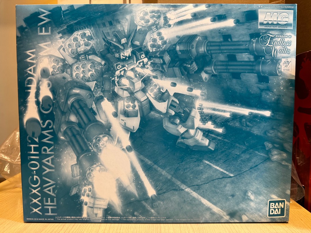 Bandai 魂限 MG Gundam W EW 無盡華爾滋高達W 嘅 Gundam Heavyarms Custom EW 重炮手高達 EW, 興趣及遊戲, 玩具 & 遊戲類 - Carousell