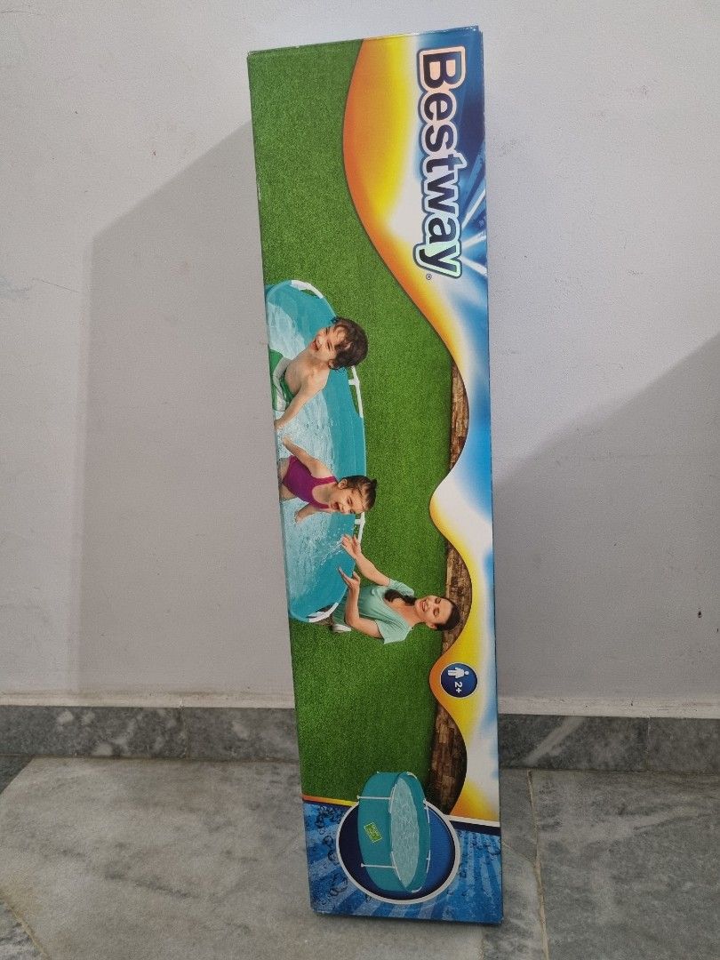Bestway pool, Sports Equipment, Other Sports Equipment and Supplies on Carousell