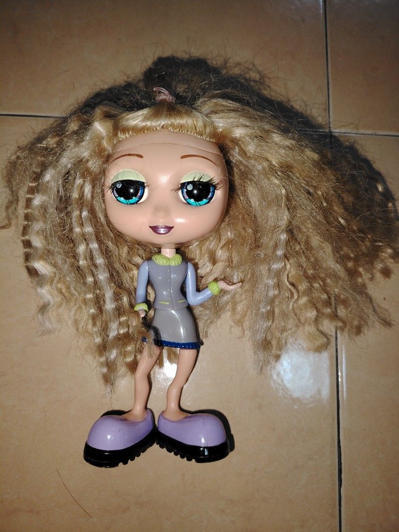 Bratz Diva Starz Doll, Hobbies & Toys, Toys & Games on Carousell