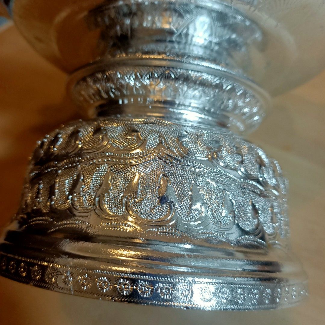 Authentic Aluminum Bunga Pahar Stand (Egg Flower Stand for Wedding ...