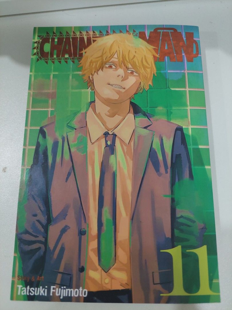 chainsaw man manga volume 11, Hobbies & Toys, Books & Magazines, Comics & Manga on Carousell