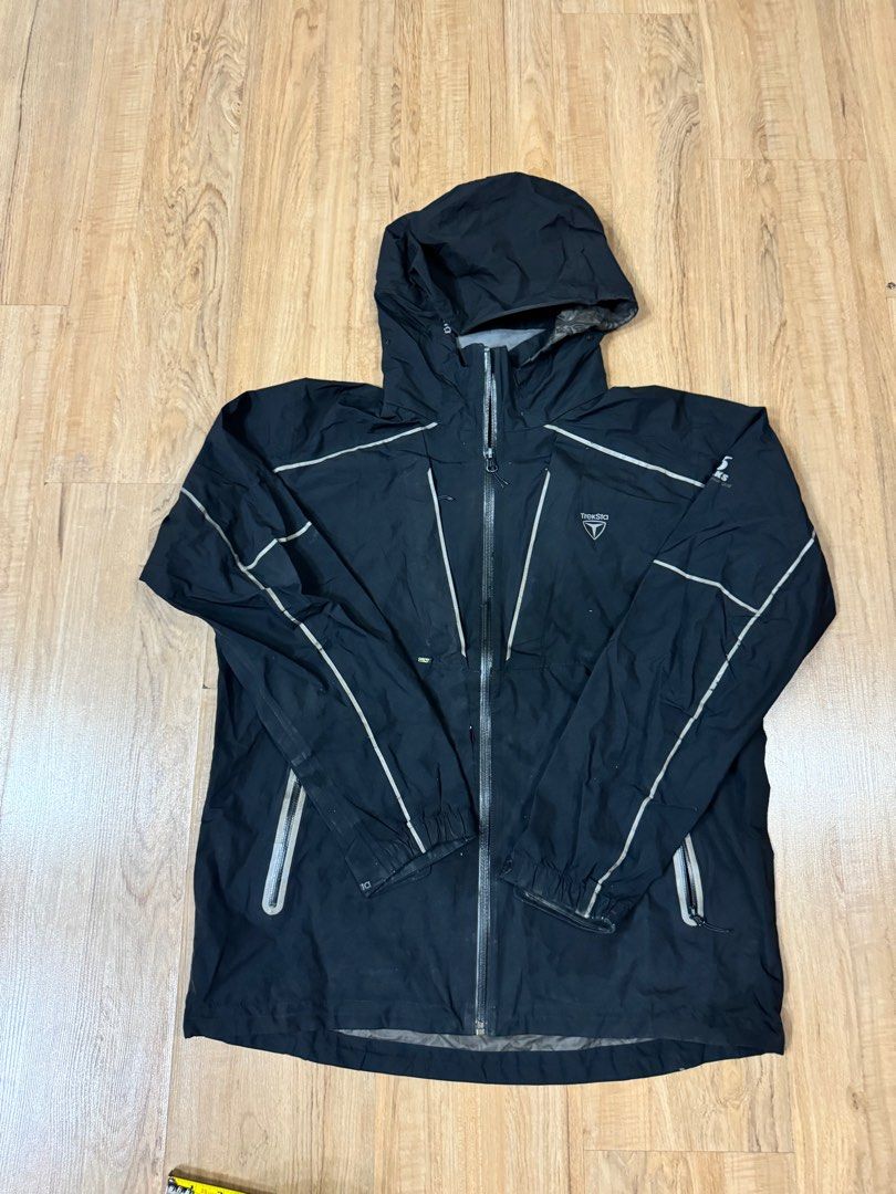 GORETEX TREKSTA OUTDOOR JACKET, Sports Equipment, Hiking & Camping on Carousell