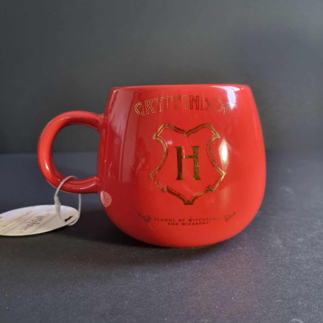 Harry Potter Gryffindor Mug, Hobbies & Toys, Memorabilia & Collectibles ...