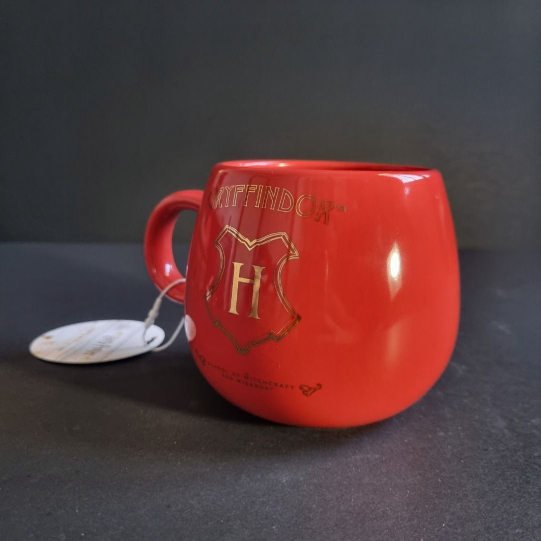 Harry Potter Gryffindor Mug, Hobbies & Toys, Memorabilia & Collectibles ...