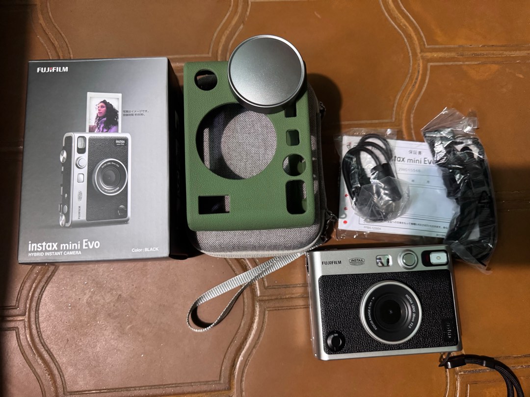 INTAX MINI EVO, Photography, Cameras on Carousell