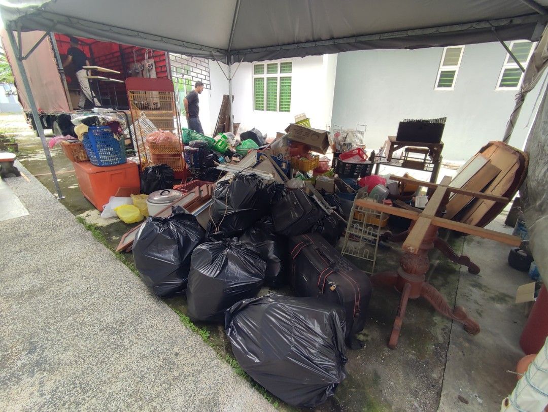 Khidmat buang dan lupus sampah rumah dan pejabat, Services, Others on ...