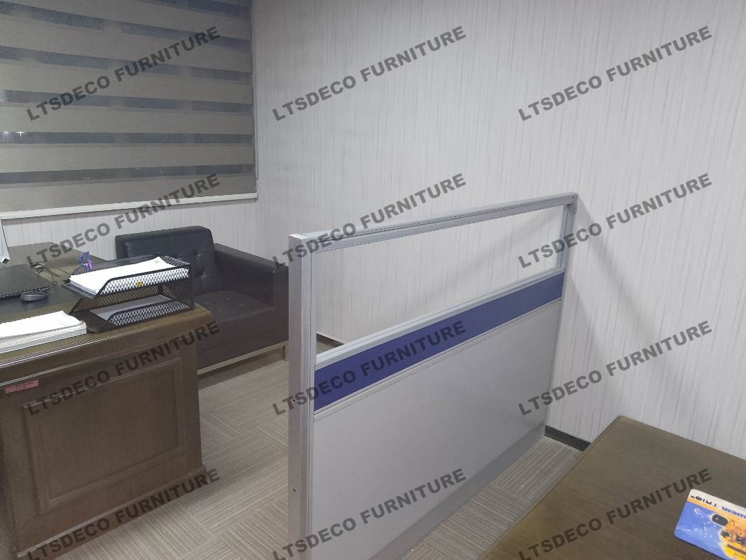 LAMINATED WORKSTATION CUBICLE WITH GLASS PANEL | OFFICE PARTITION ...