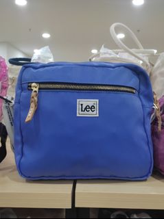 LEE SLING TOTE BAG, Men's Fashion, Bags, Sling Bags on Carousell